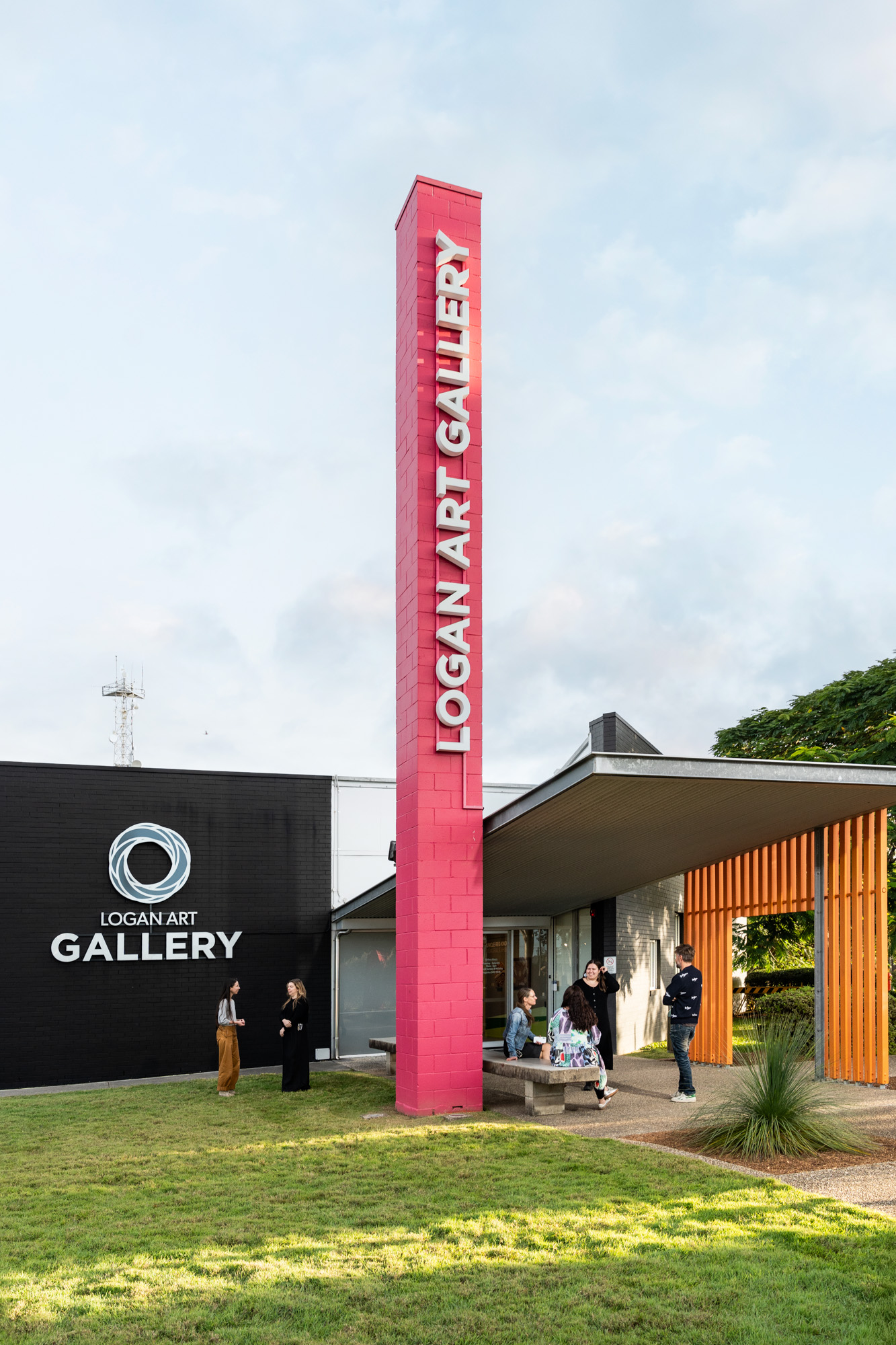 Logan Art Gallery - LoganARTS